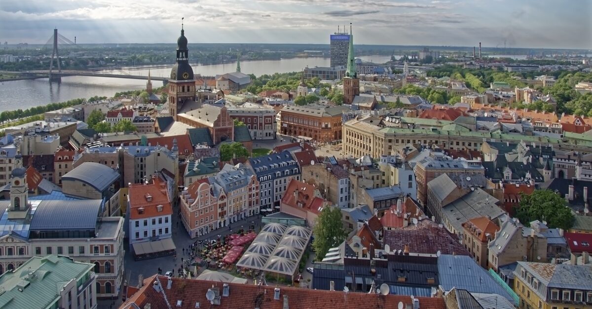 Riga to Vilnius: How to Travel by Bus, Train, Plane - Check in Price